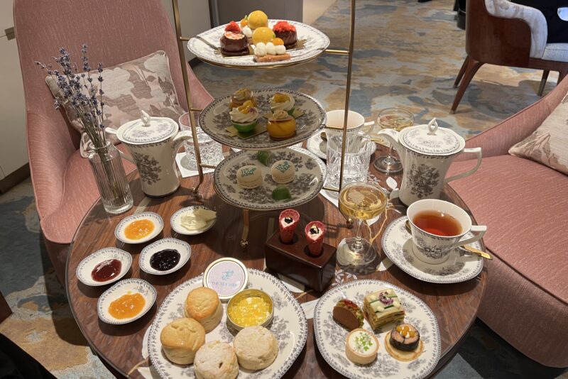 St. Regis Singapore: A Luxurious Garden-Inspired Afternoon Tea ...